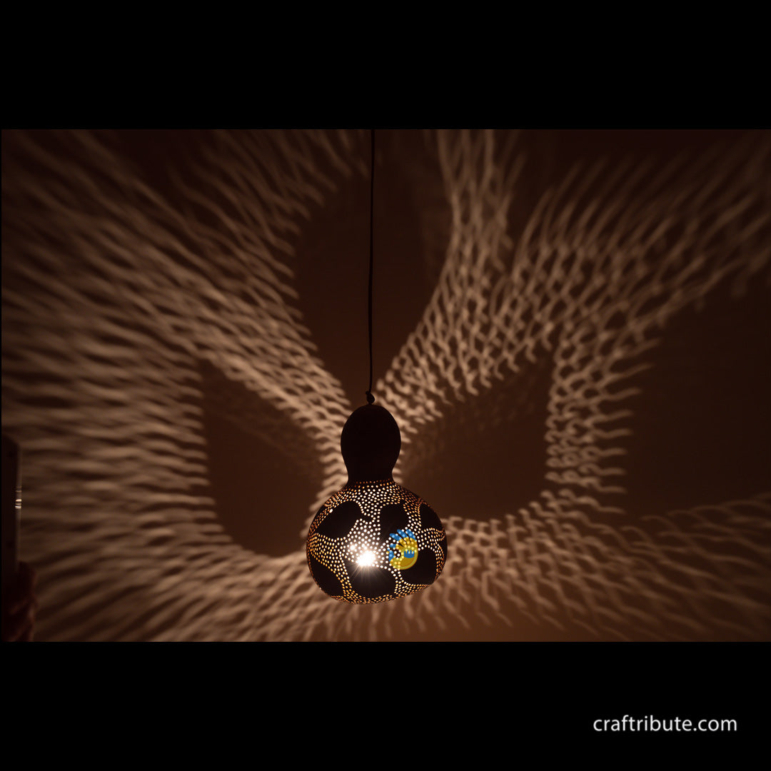 Tumba (Bottle Gourd Shell) Lamp – Leaves – Craftribute